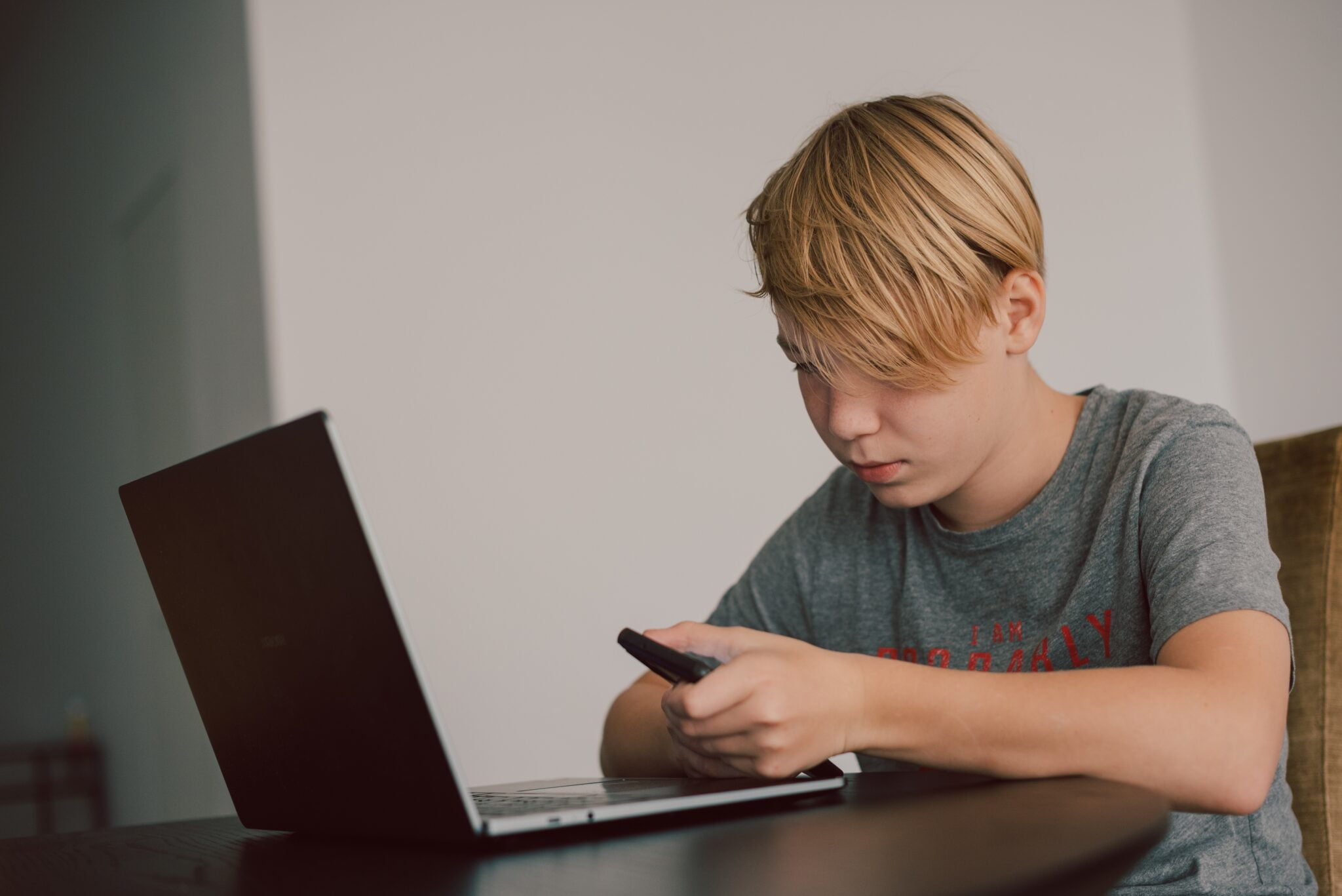 10 Real Reasons Why Screen Time is Bad for Kids | Poppet